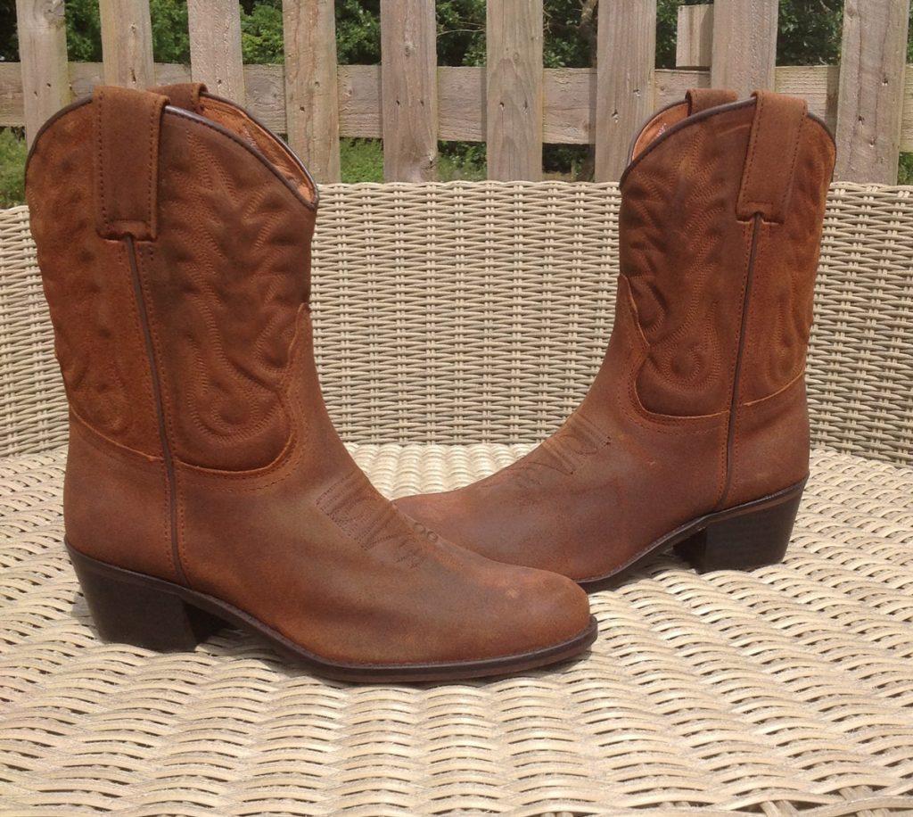 Gaucho Boot - Oiled Suede | Shorter Style Cowboy Boot